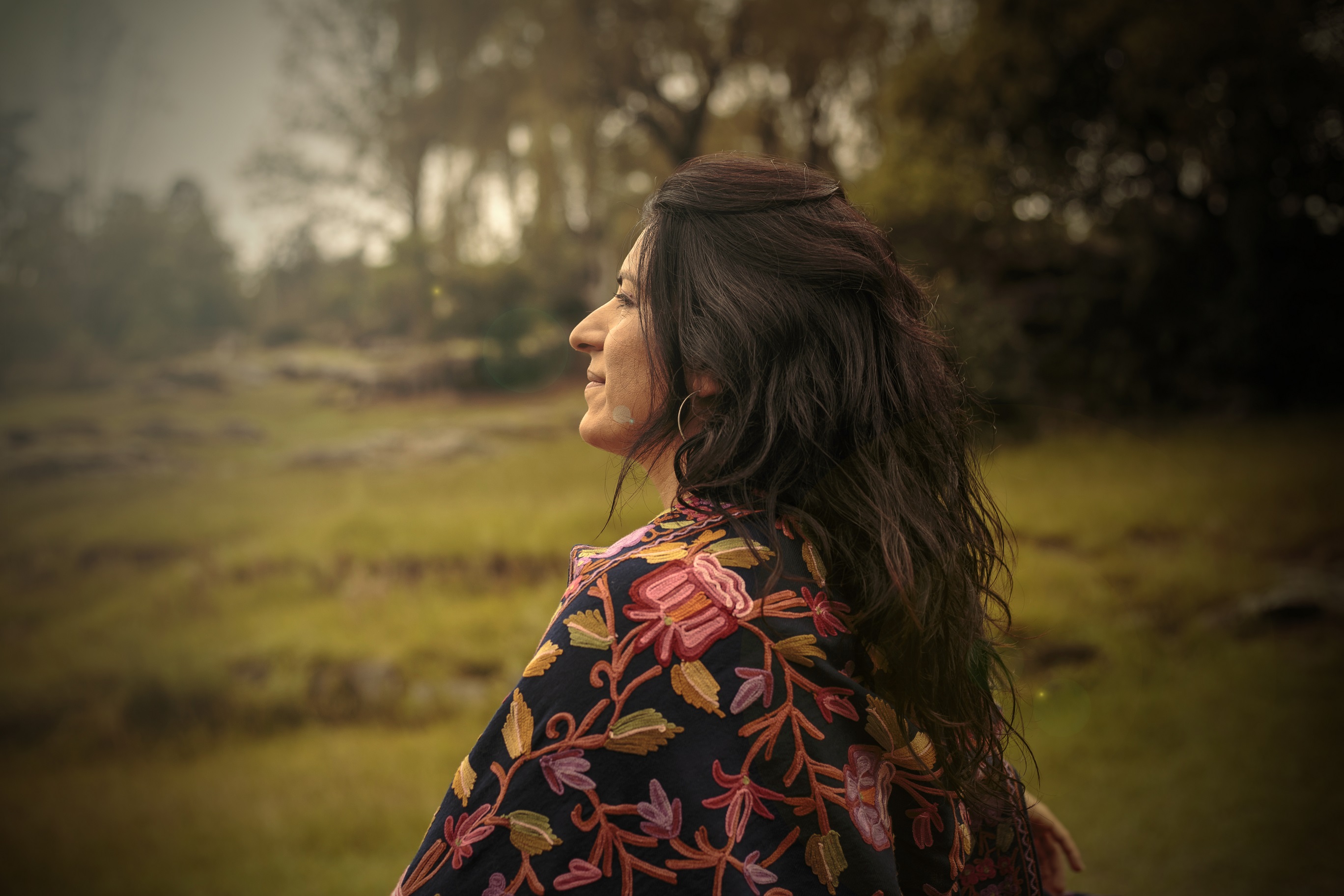 Ana Robles, la artista que vive y suena libre como el viento, por ...